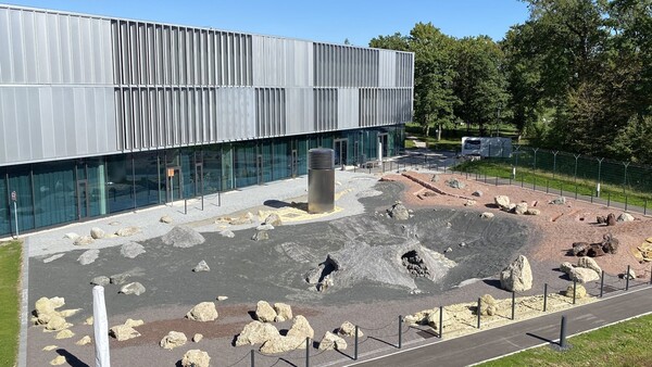 DLR inaugurates Moon-Mars test site for robotic missions