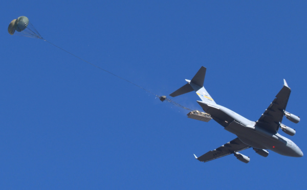 Oshkosh FMTV A2 Cargo 6x6 completes airdrop tests