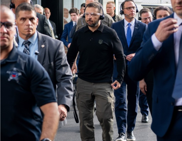 Zelenskyy tours Scranton Army Ammunition Plant