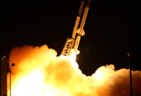 Zeus 1 and Zeus 2 Solid Rocket Motors successfully complete first flight